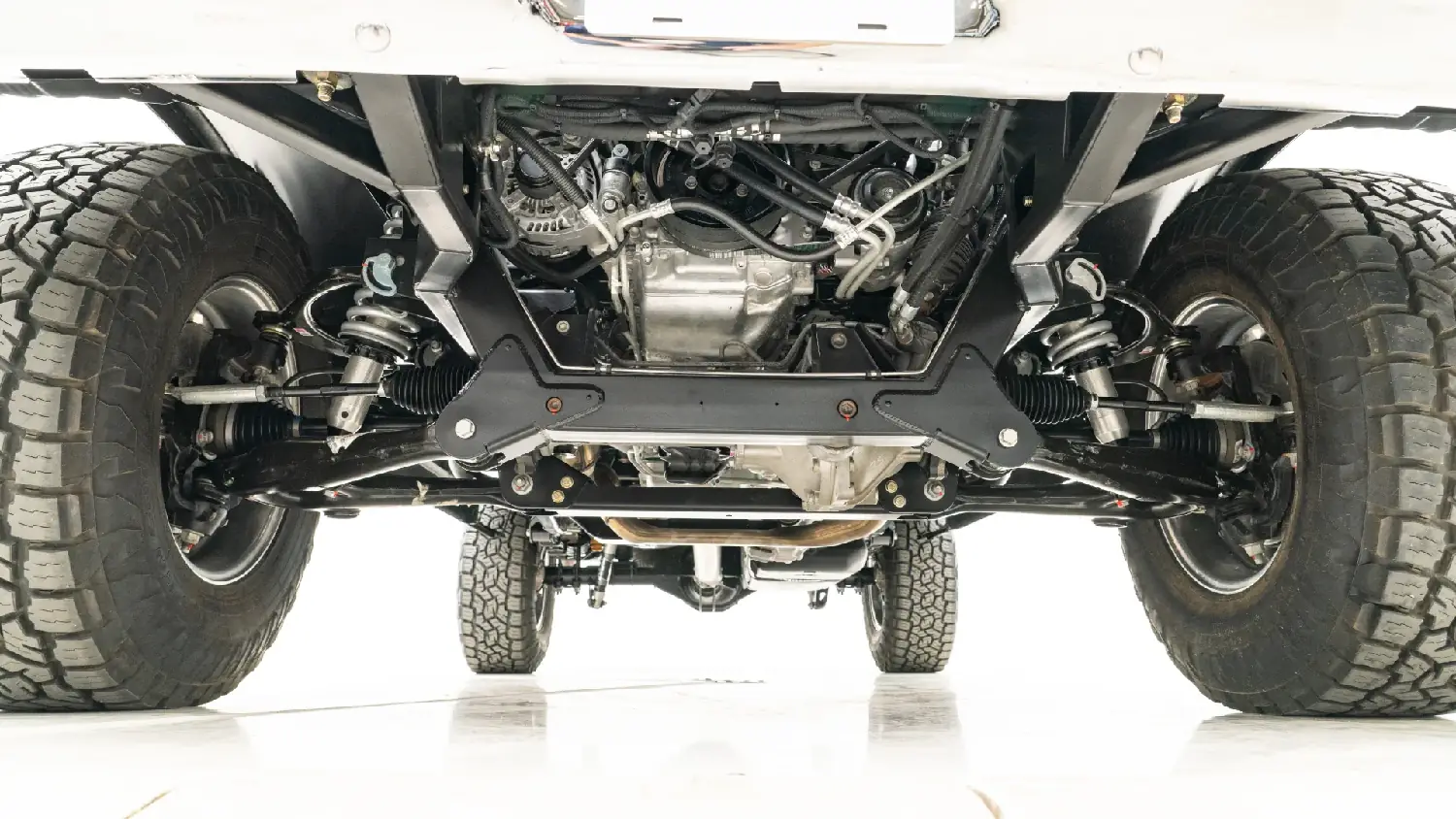 The Ultimate Builder: Velocity 1977 Chevy K10 Square Body | en.wheelz.me