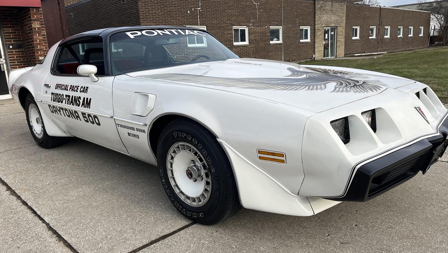 Ghost of the Track: The 1981 Pontiac Firebird Turbo Trans Am | en.wheelz.me