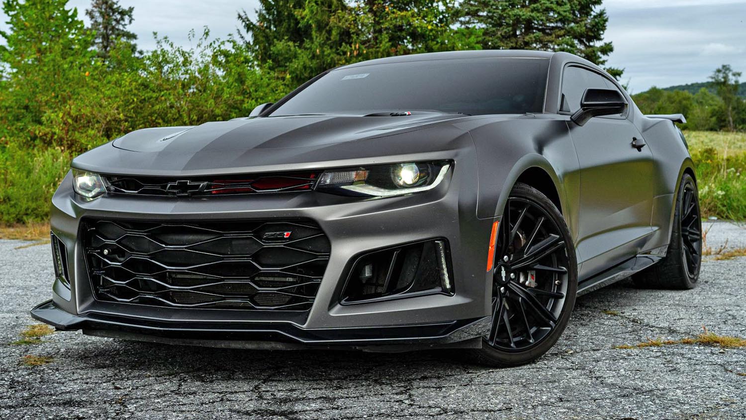 Gray Ghost: The Modified 2017 Chevrolet Camaro ZL1 Coupe | en.wheelz.me